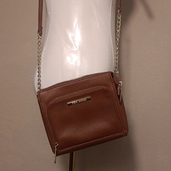 Steve Madden | Bags | Steve Madden Brown Crossbody Bag With Gold Chain ...